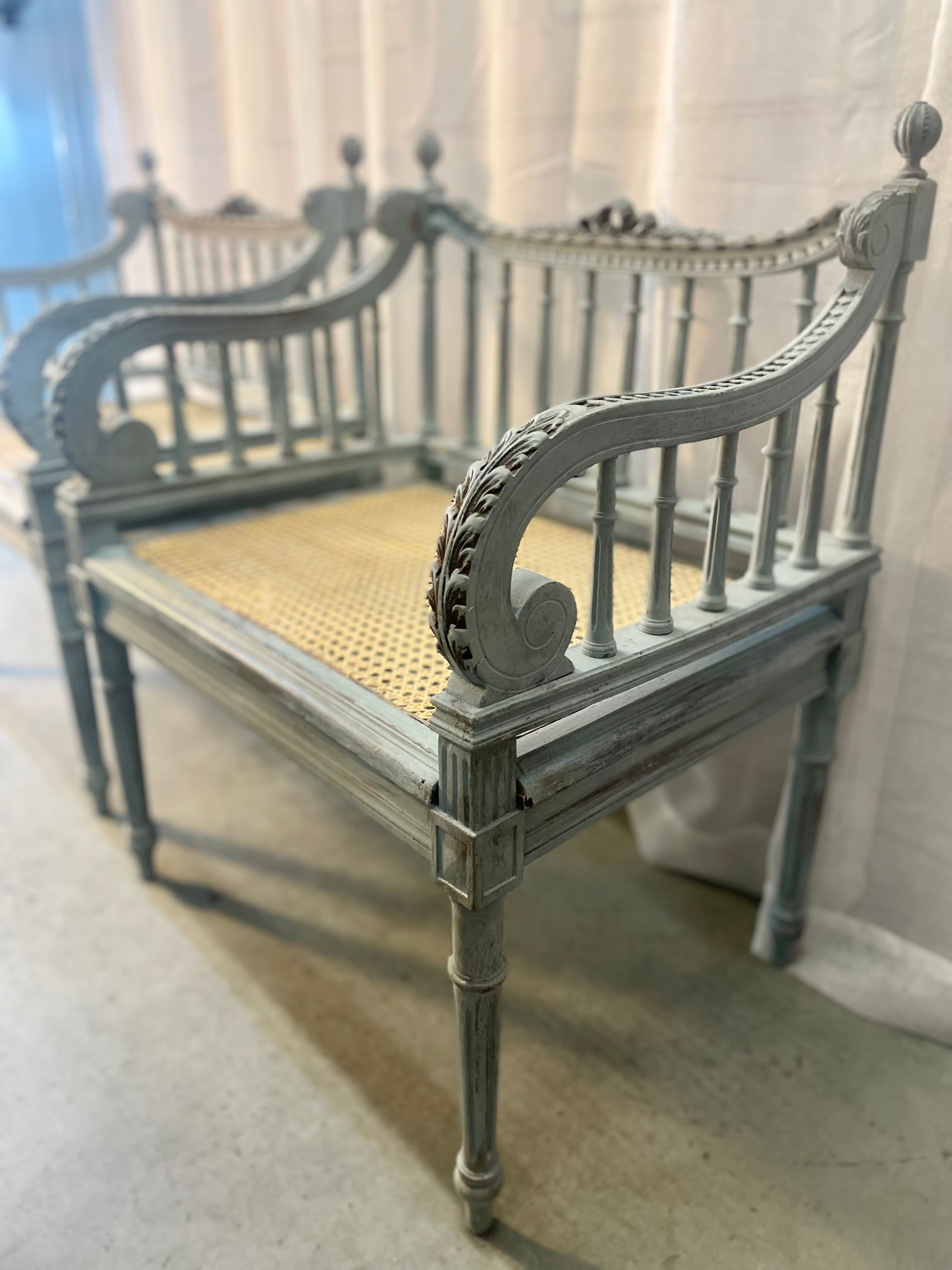 Chairs – Founders of Rome